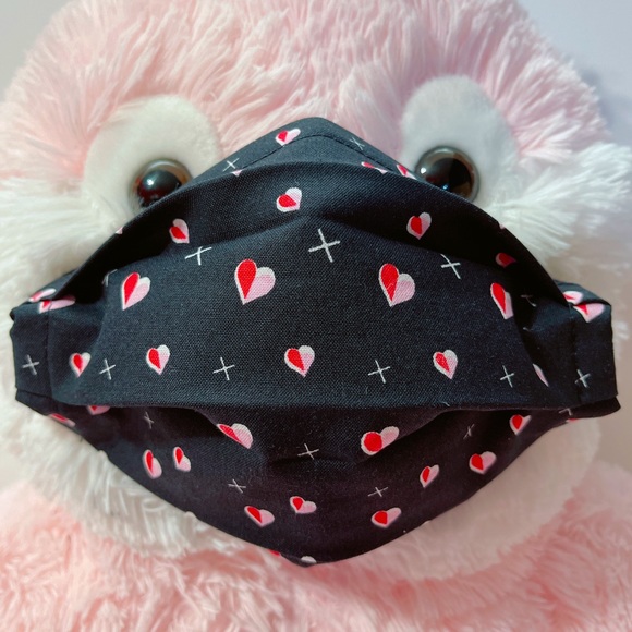 Accessories | Valentines Day Face Mask | Poshmark